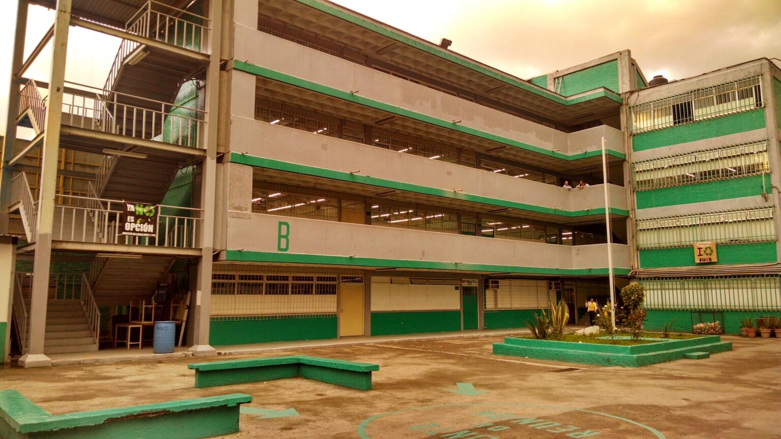Colegio de Bachilleres Plantel 20 | Preparatorias México